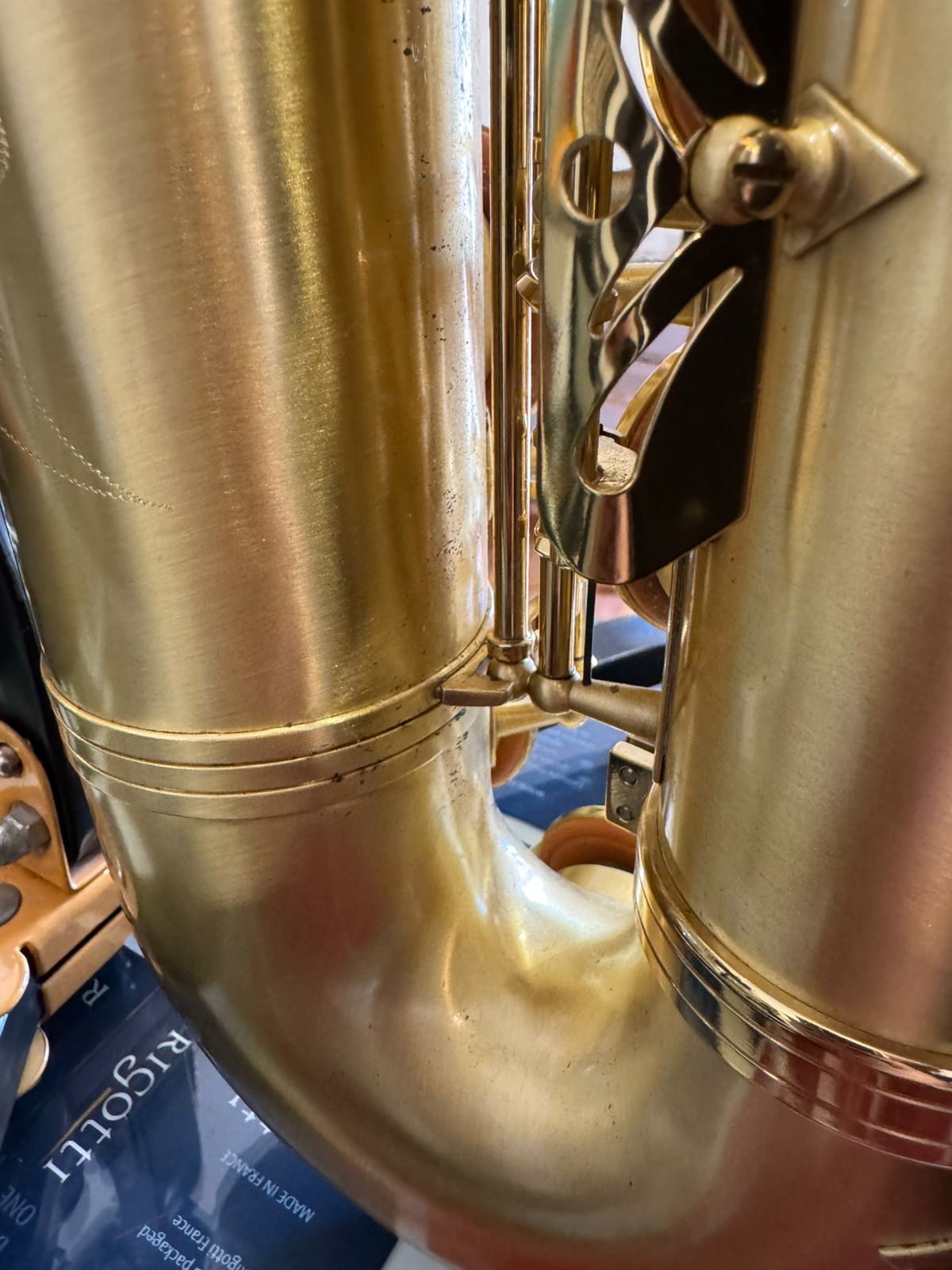 Saxofone Tenor Meridian - Seminovo - SaxShop - A casa do Saxofonista